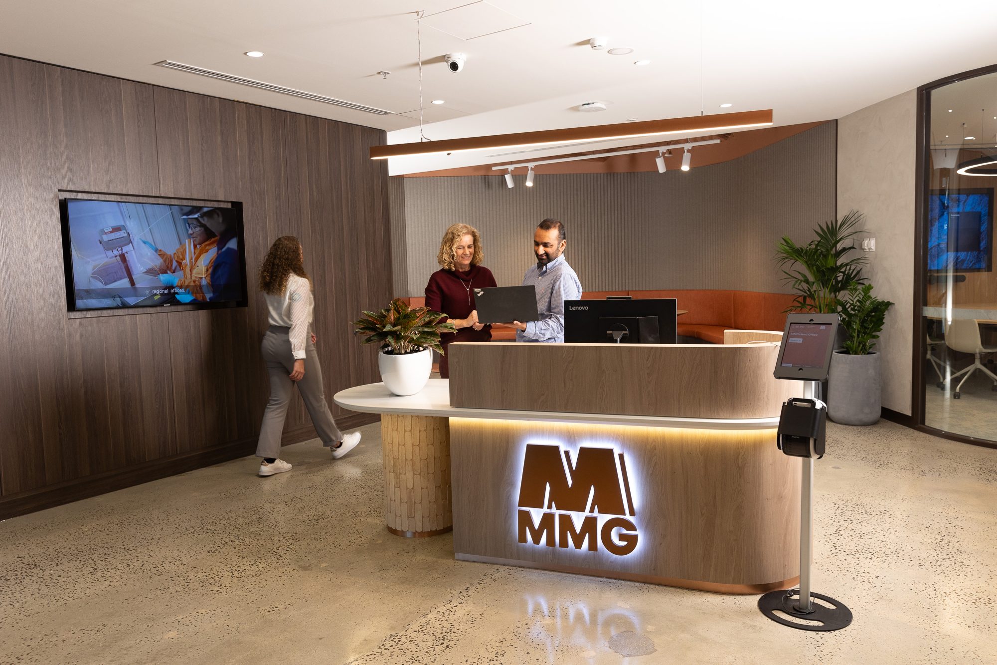 Contact - MMG